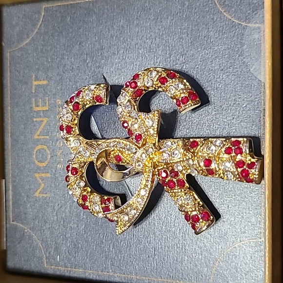 Napier | Jewelry | Monet Sparkling Holiday Pins With Gift Boxes Bundle ...